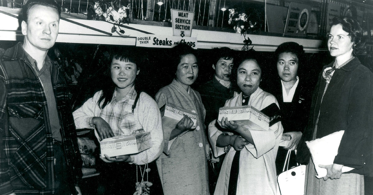 CABINET / The Clean Room / Domesticating the Hiroshima Maidens