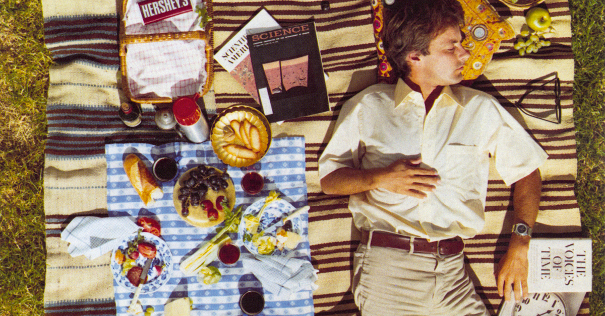 CABINET / Adventure on the Vertical