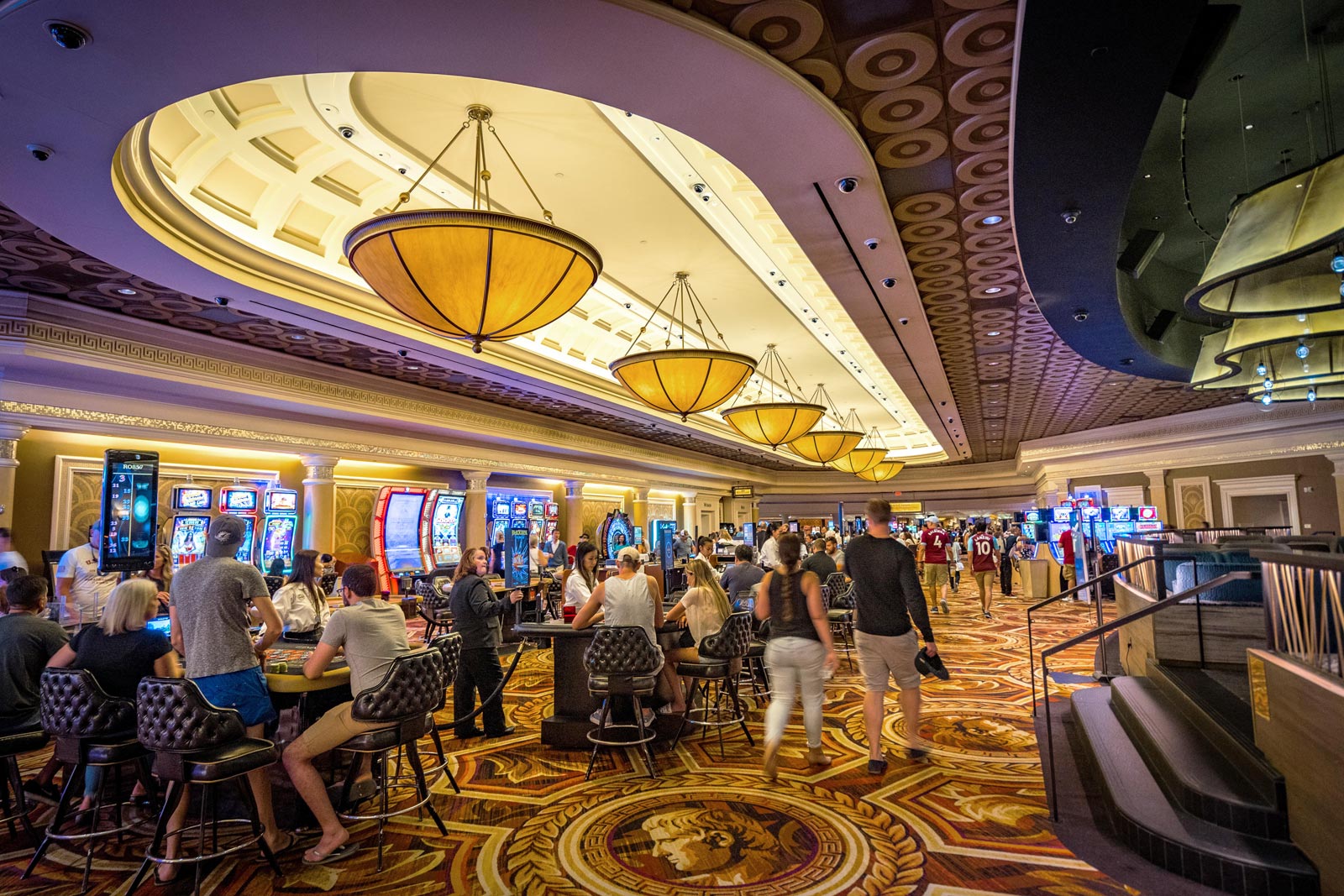 CABINET / Into the Labyrinth